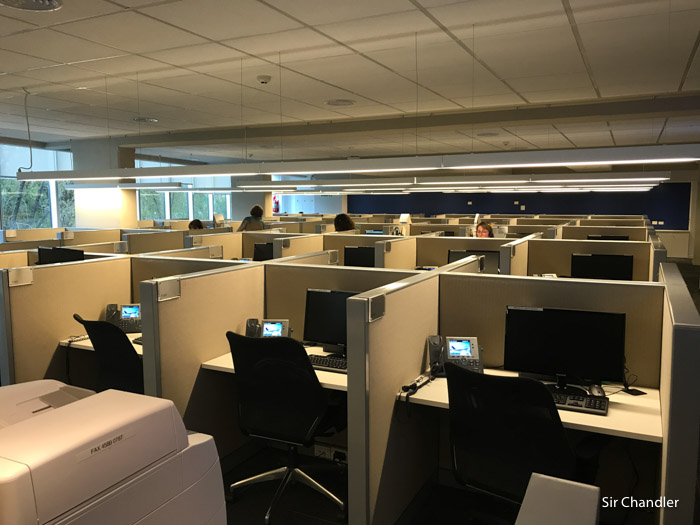 Así es el nuevo call center global de United en Vicente López ...