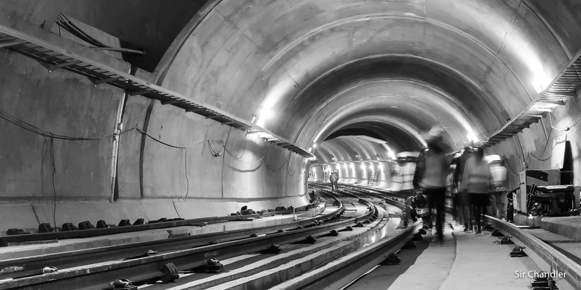 Caminando por los túneles de la línea H y la futura estación Facultad ...