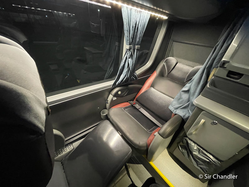 Viaje en micro - cama a Córdoba con Vía Tac - Sir Chandler